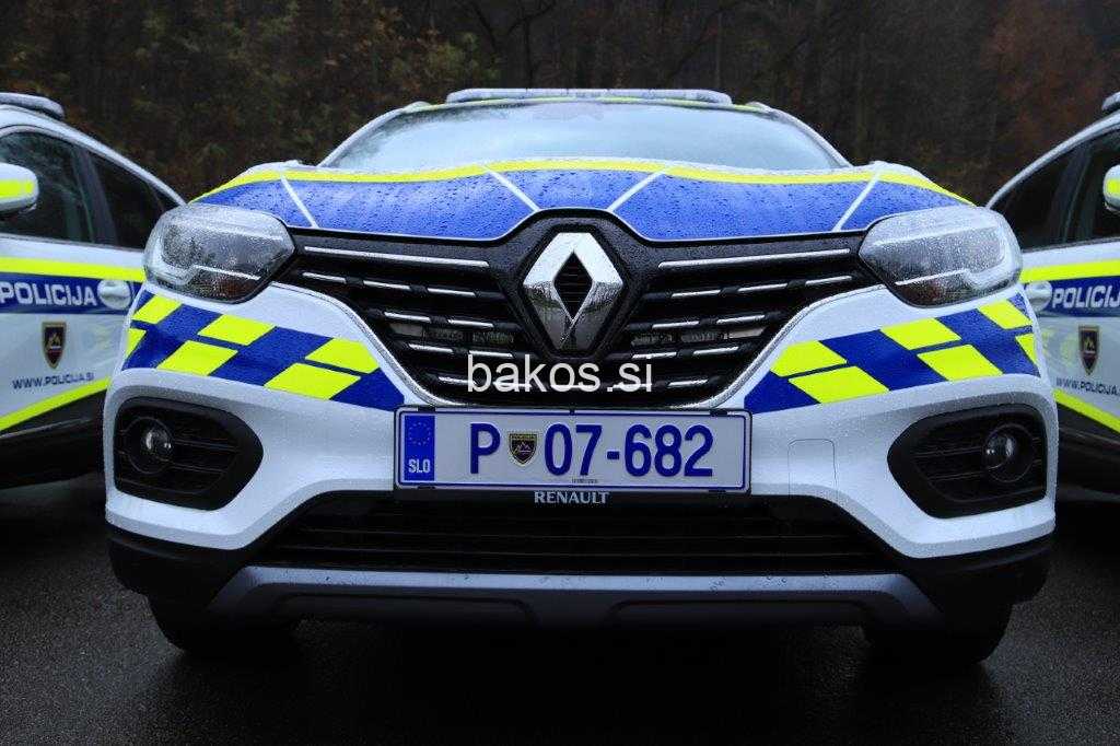 Ljudje iz dolgočasnosti kličejo policijo na 113? - Bakos