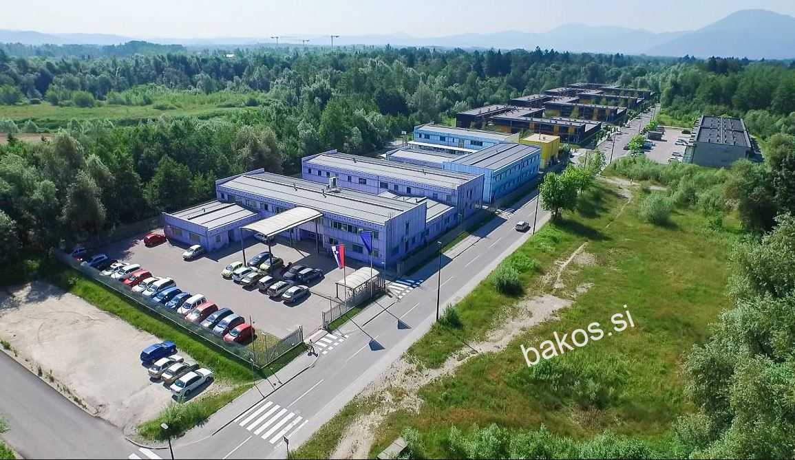 Rusi in Albanec prišli do Šentilja… - Bakos