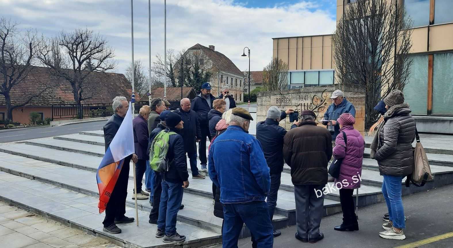 Žalostno, toda s ponosom so se spomnili pobitih nedolžnih domačinov - Bakos