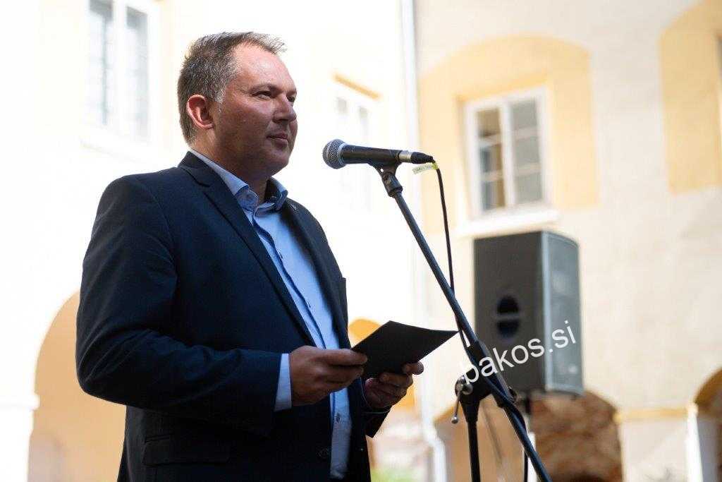 Župan Anželj sprejel kar 86 odličnjakov - Bakos
