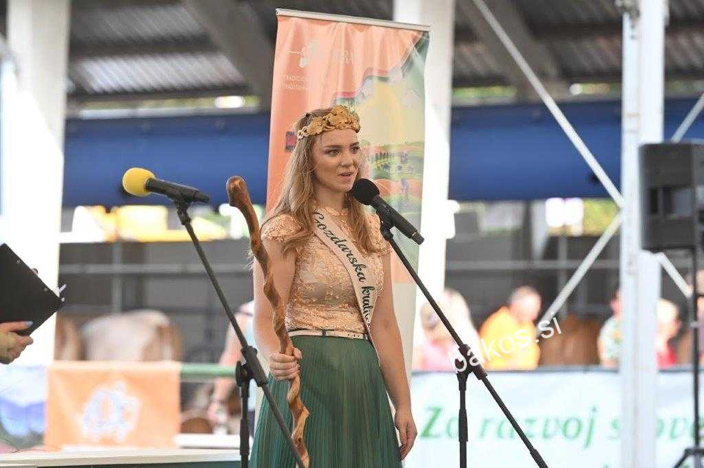 Andreja Vidmar iz okolice Ljubljane prva Gozdarska kraljica Slovenije ...