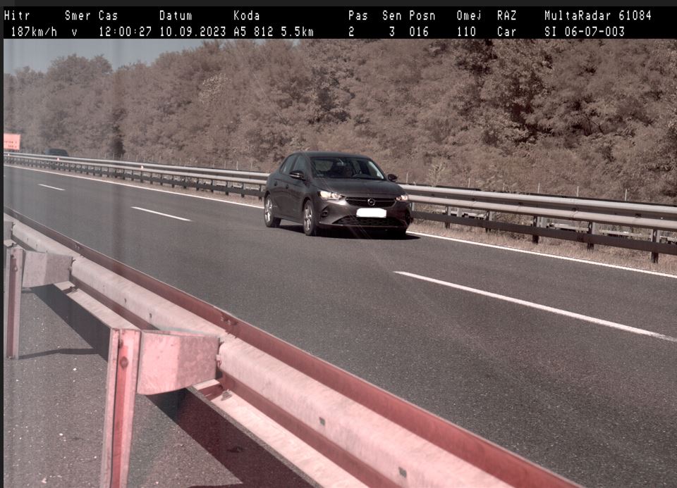 Za divjanje po Pomurki sta Romun in Madžar oglobljena s po 1.200 evrov ...