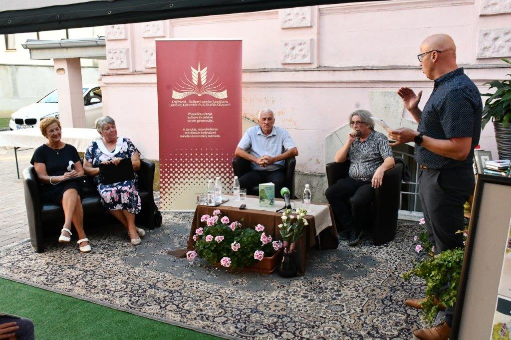 Ivan Koncut predstavil vohunski roman z naslovom Vzhodni Zahod - Bakos