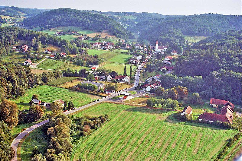Dodatnih 4.750.000,00 evrov za obnovo in zaščito območja ter gradu Grad ...
